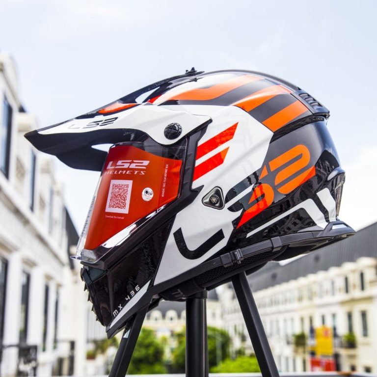 Mũ Bảo Hiểm Fullface Dual Sport LS2 MX436 Pioneer Evo