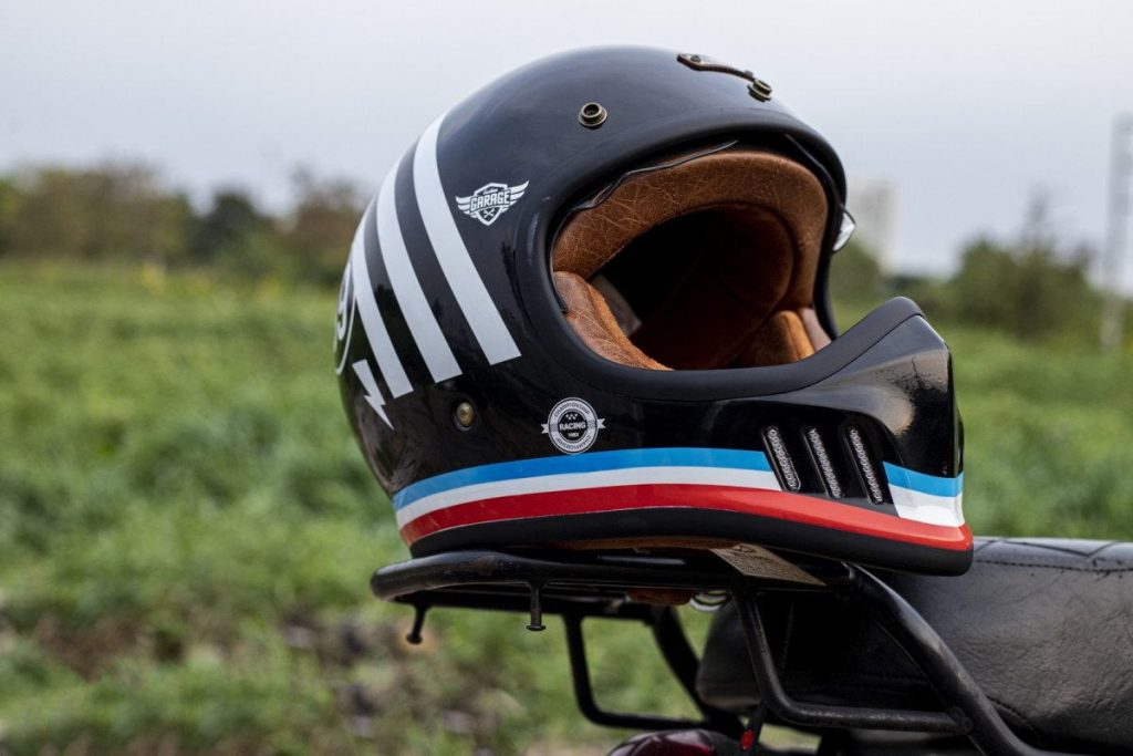 Mũ Bảo Hiểm Fullface Bulldog DOGO - Classic - Màu Tem Đặc Biệt